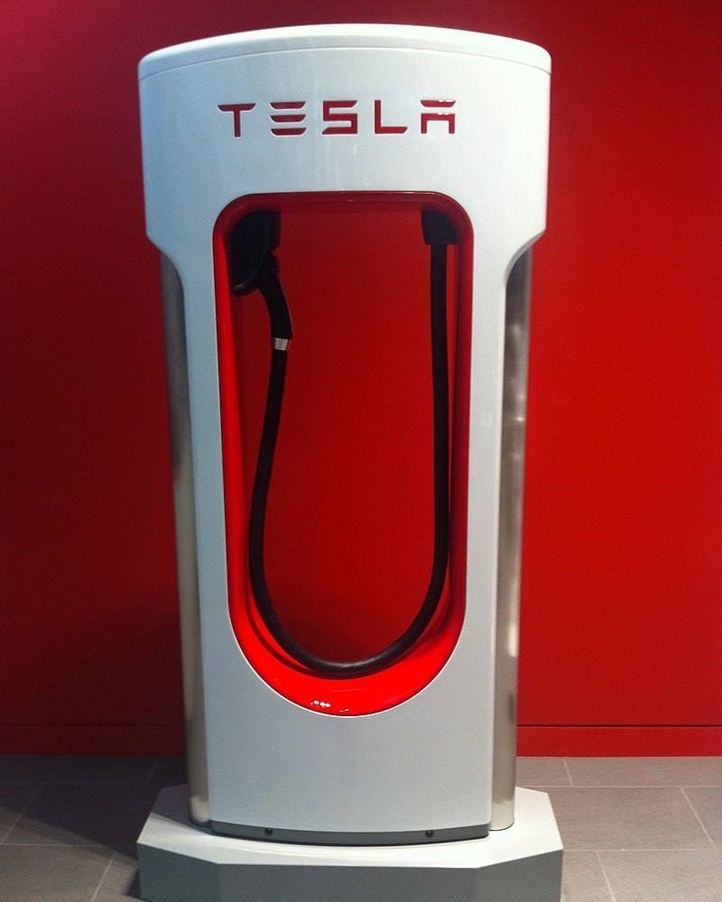 Difference Between Tesla Supercharger V1, V2, V3, V3+, V4 & Urban ...